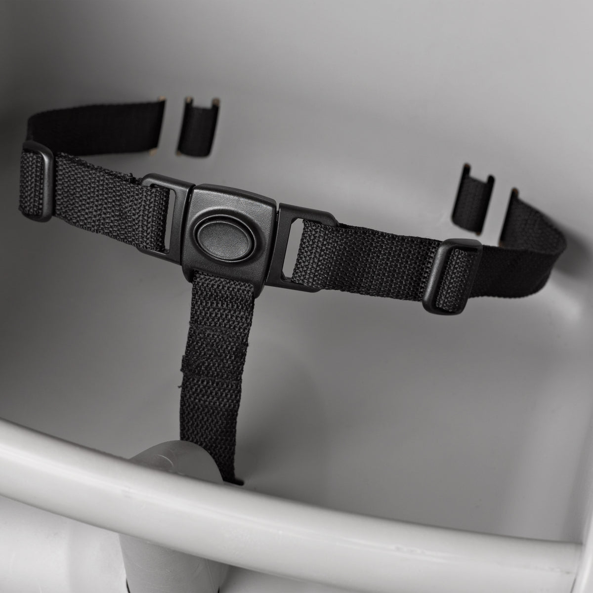 Rubbermaid Sturdy Chair High Chair, Wheels, Silver – ChefEquipment.com