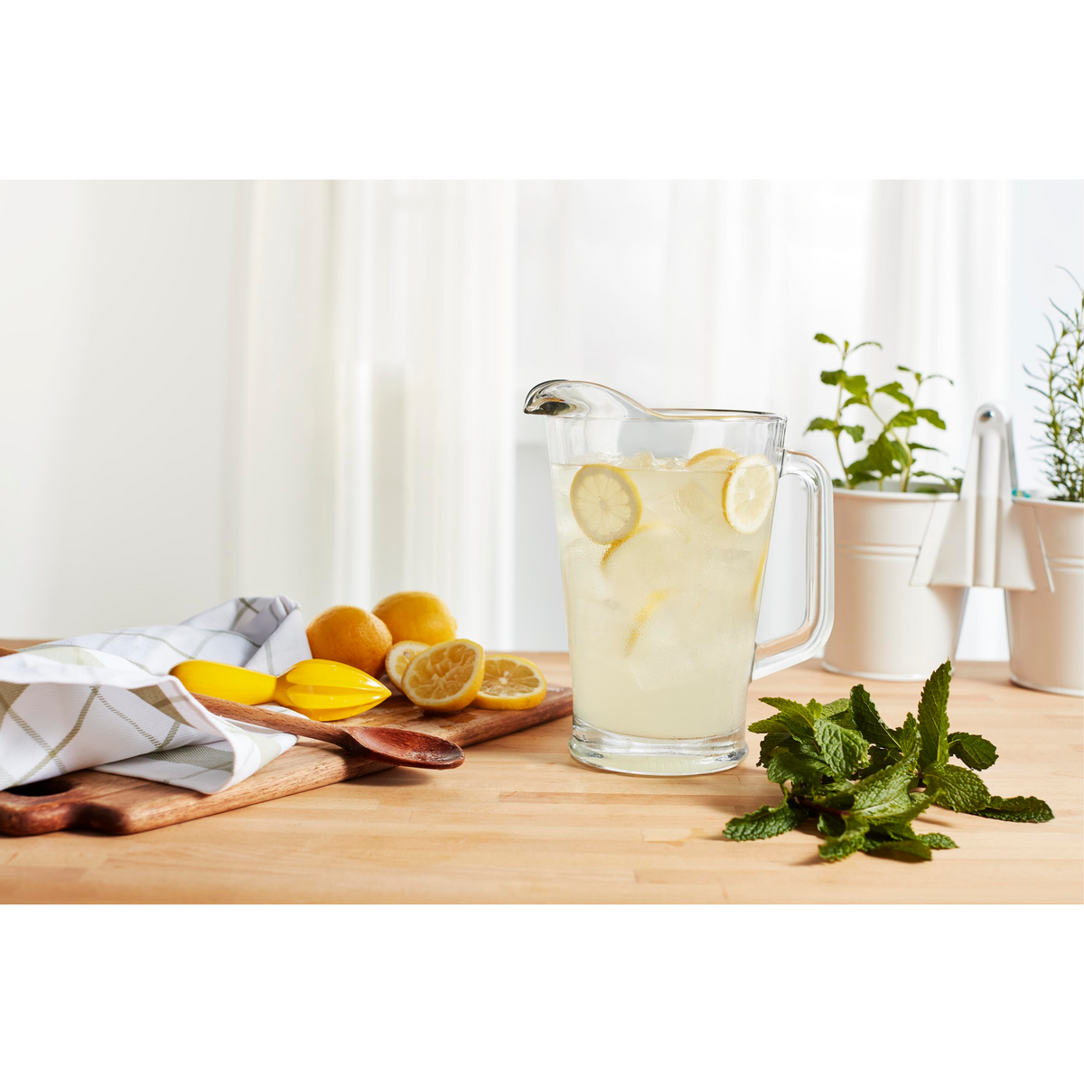 Libbey Beer Pitcher, 60 oz, Glass (6-pack) – ChefEquipment.com